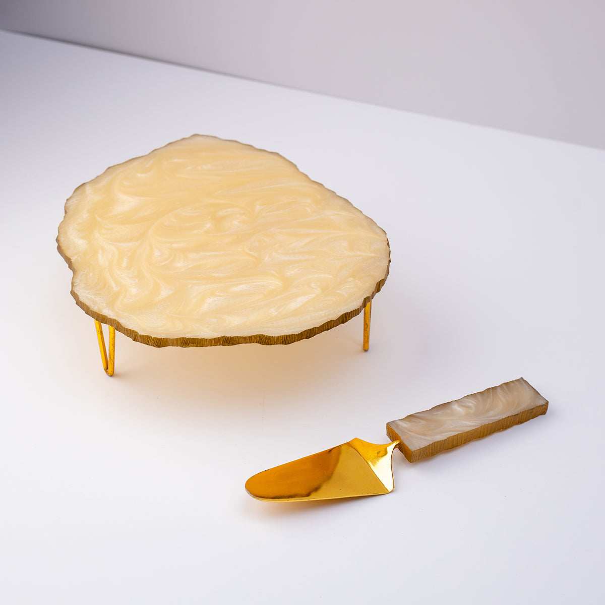 Felix Cake Stand | Tableware | Marigold Mansion – Samskara Home
